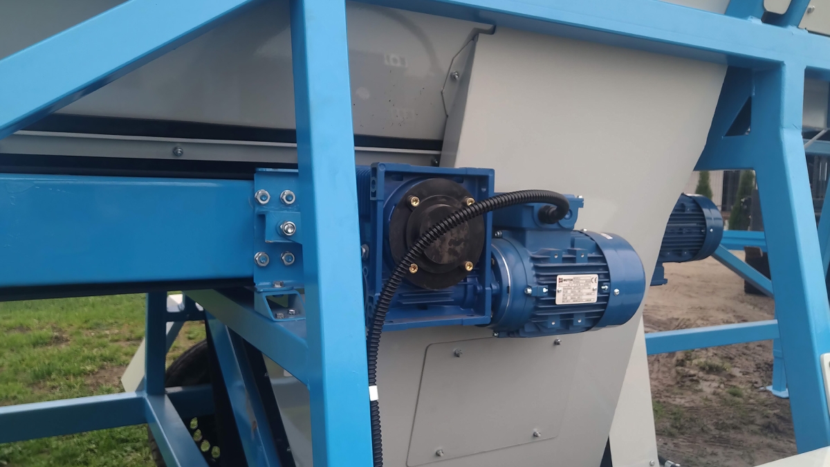 Przesiewacze z napędem elektrycznym • SORT-MECH